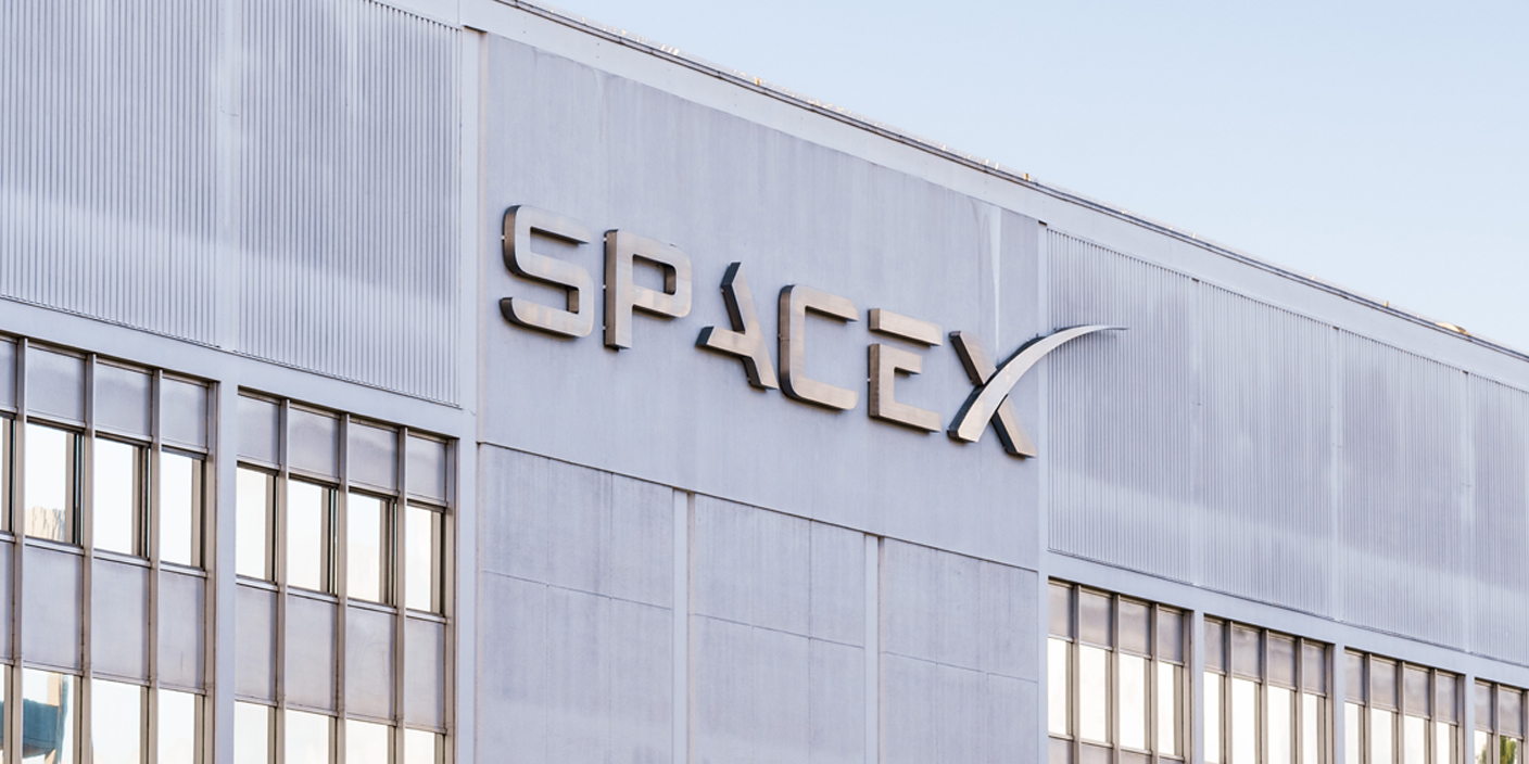 A quick guide to the SpaceX company and its behind-the-scenes